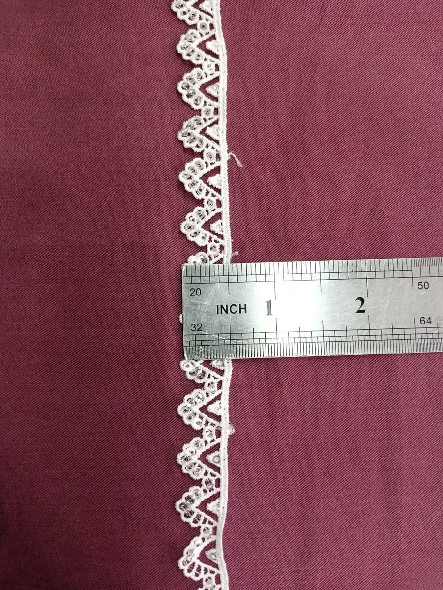 LC15302 - Milky Sitara Lace – Fancy Button Corner